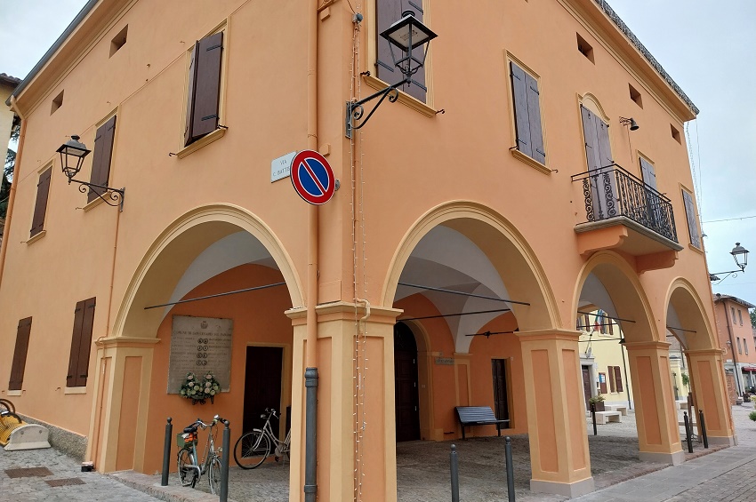 San Cesario, inaugura la nuova sede di medici di famiglia e pediatri di ... San Cesario, inaugura la nuova sede di medici di famiglia e pediatri di ...